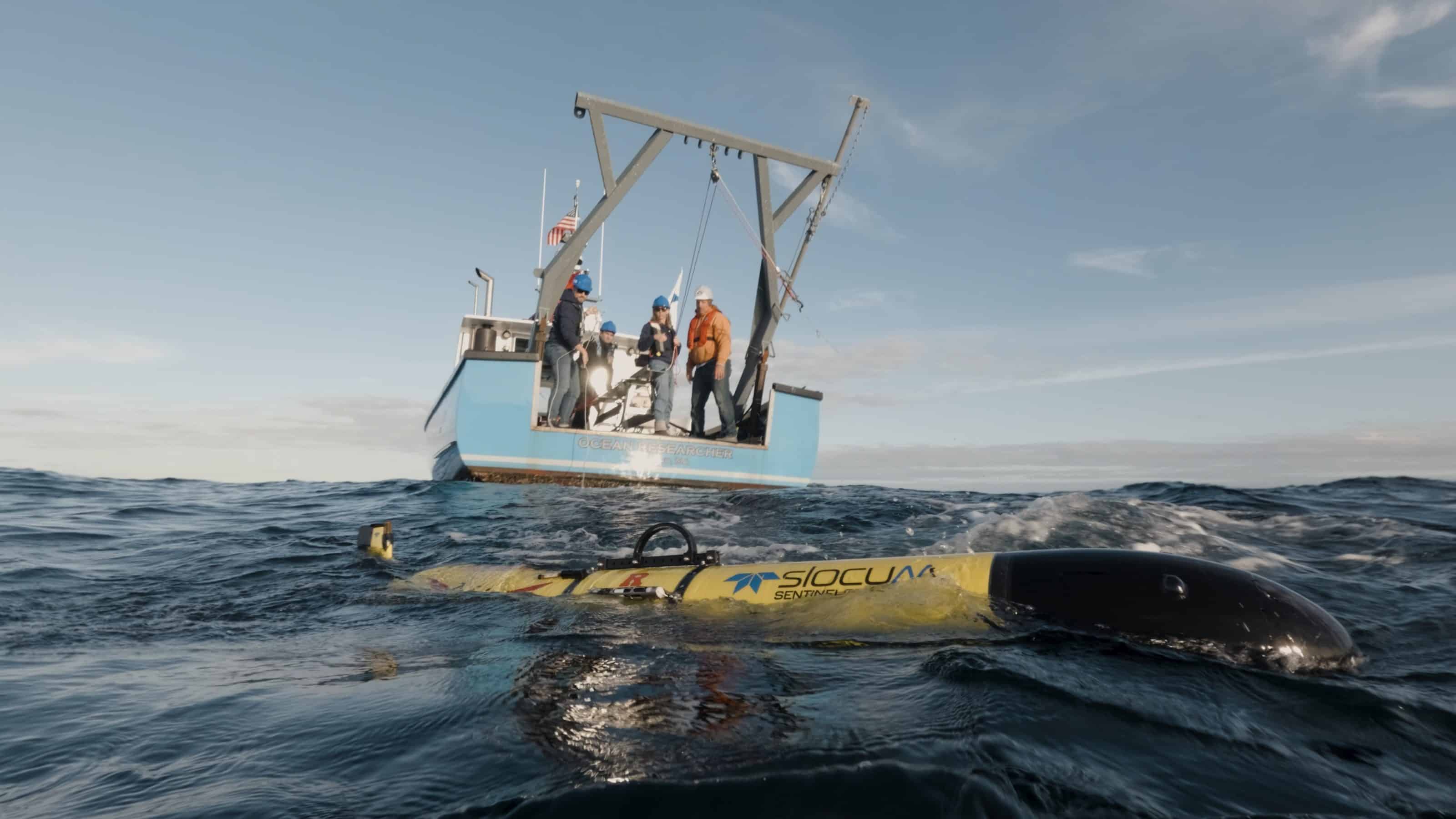 Circumnavigating the world: winging it beneath the waves! Teledyne ...